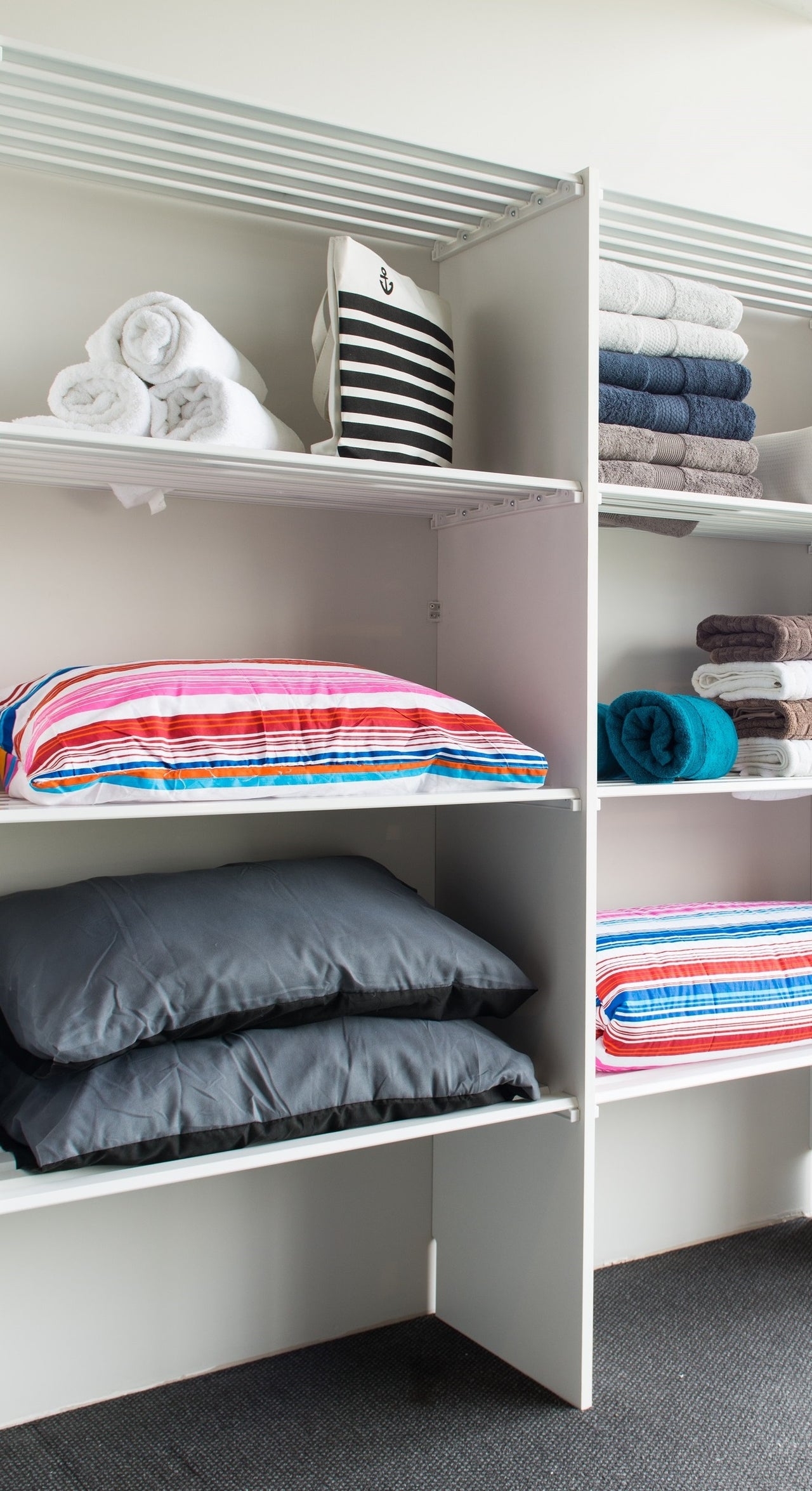 Linen Shelving - Simply Wardrobes